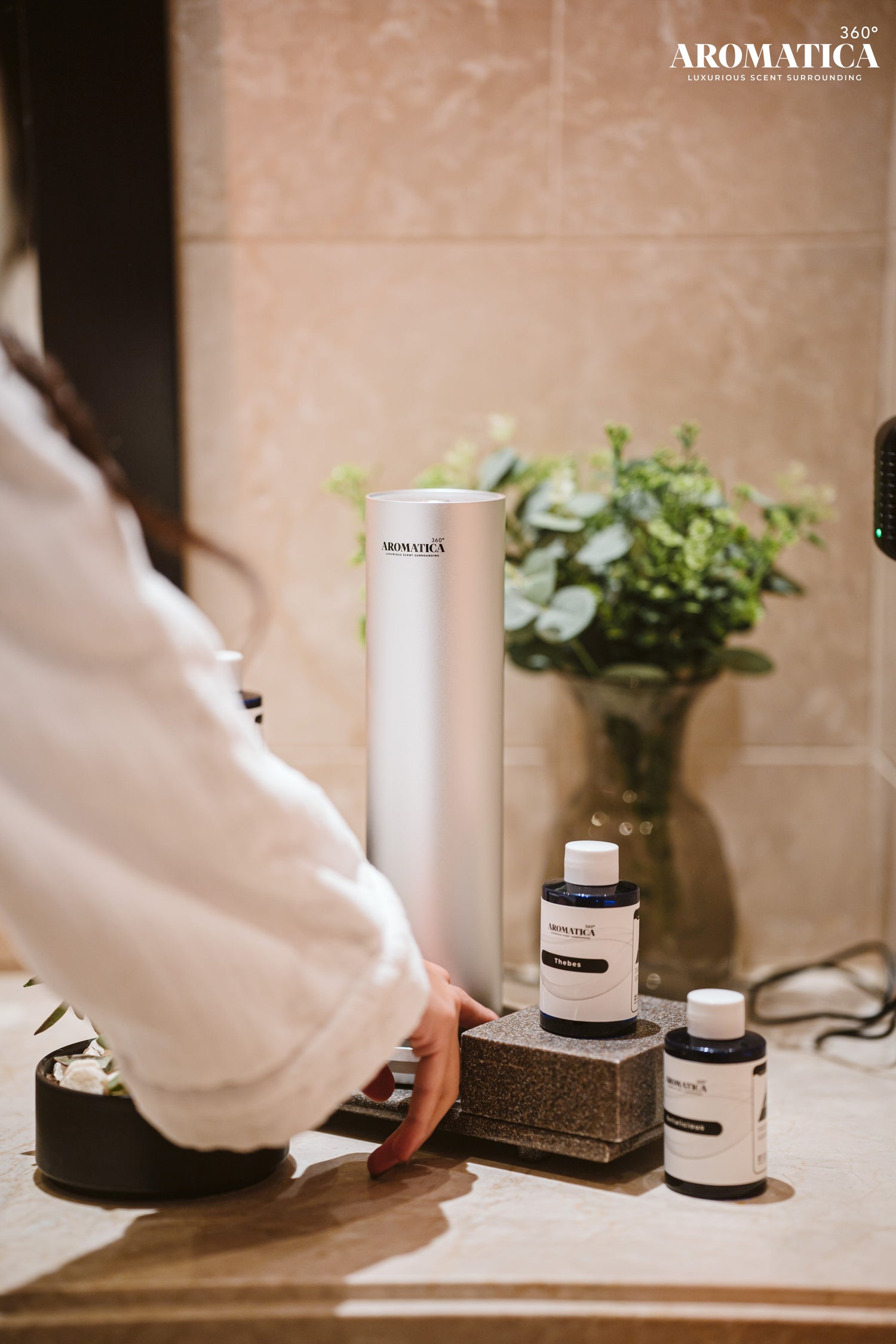 Aromatica Aro Slim elegant and luxurious diffuser – Aromatica360